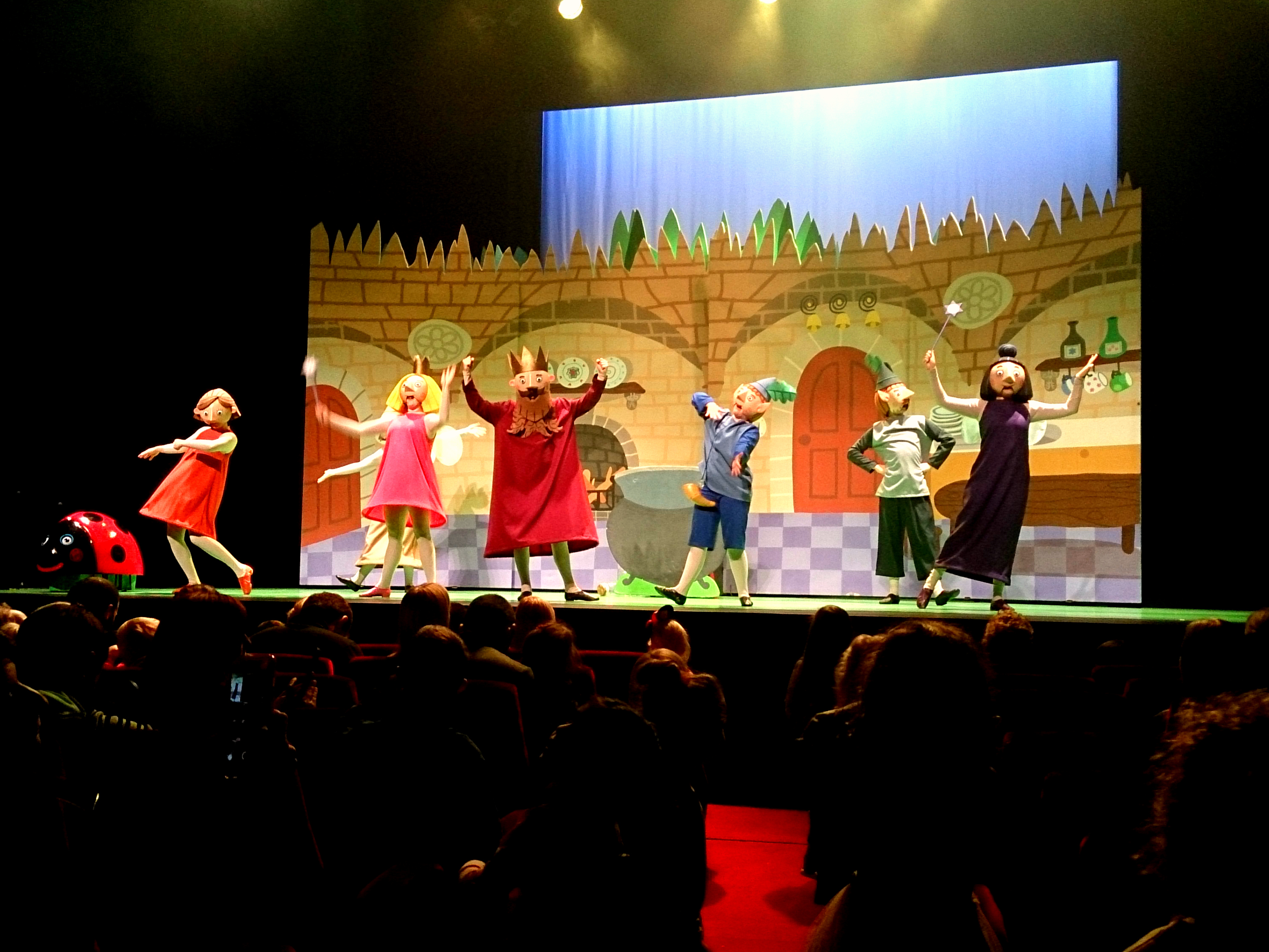 Ben & Holly’s Little Kingdom Live on Stage! Review – Kidding Around ...